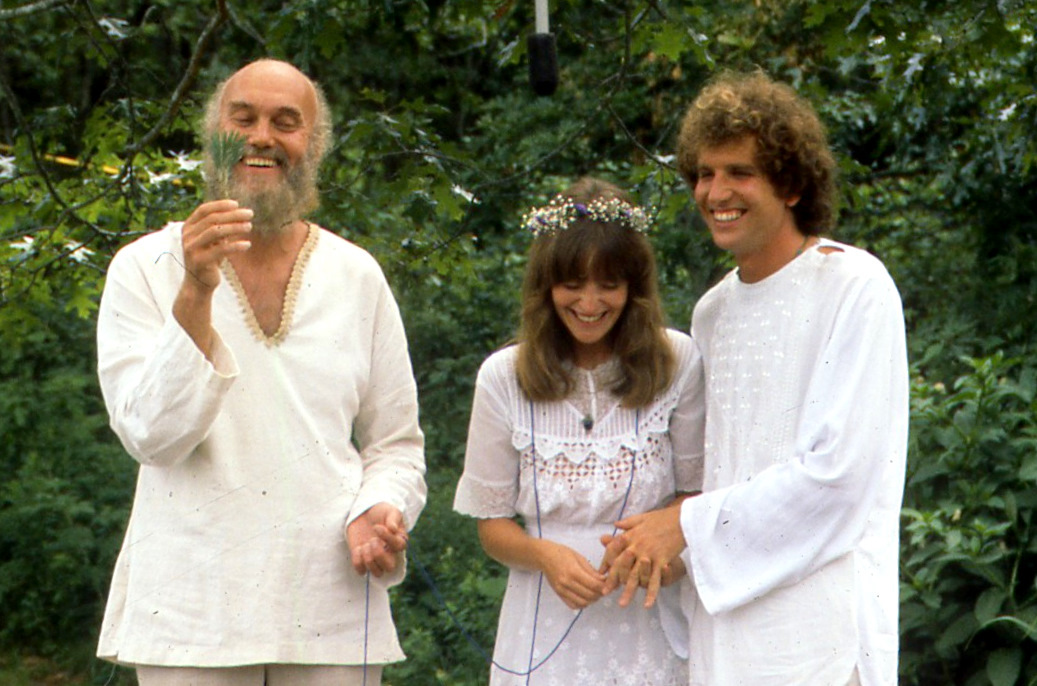 Baba Ram Dass dies at 88: ‘The things he said made sense.’ - The Martha ...