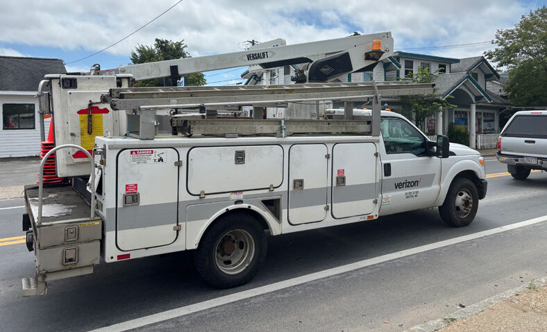 Chilmark denies Verizon proposed cell service improvements - The Martha ...